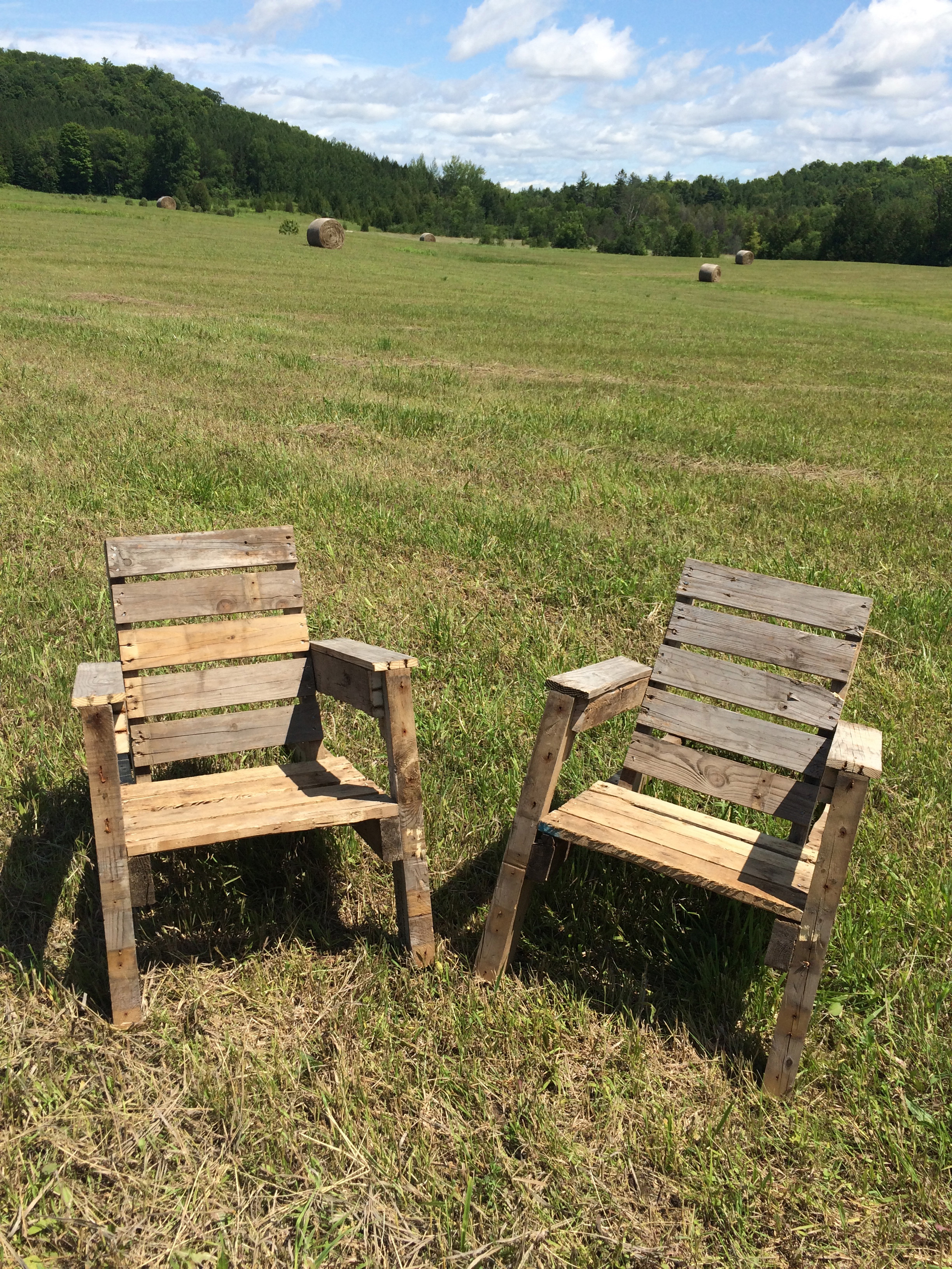 Chairs from Pallets