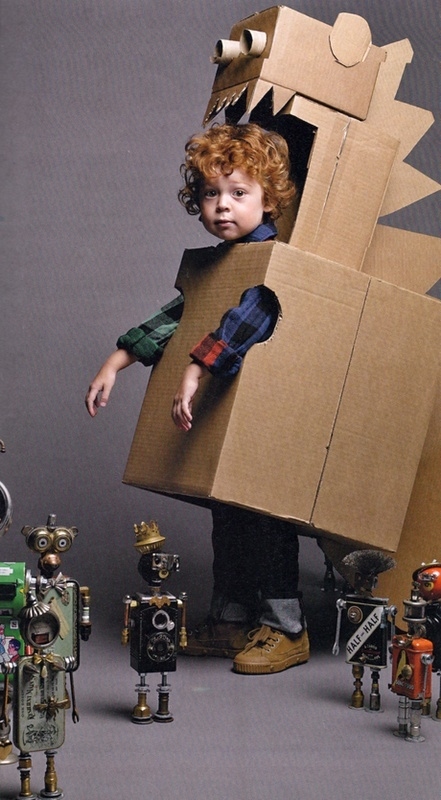 21 Killer Upcycled Halloween Costumes you Can Make with a Box
